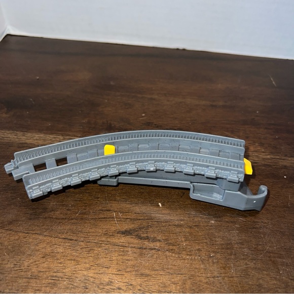 Thomas & Friends | Toys | Trackmaster Thomas The Train Sky High Bridge ...